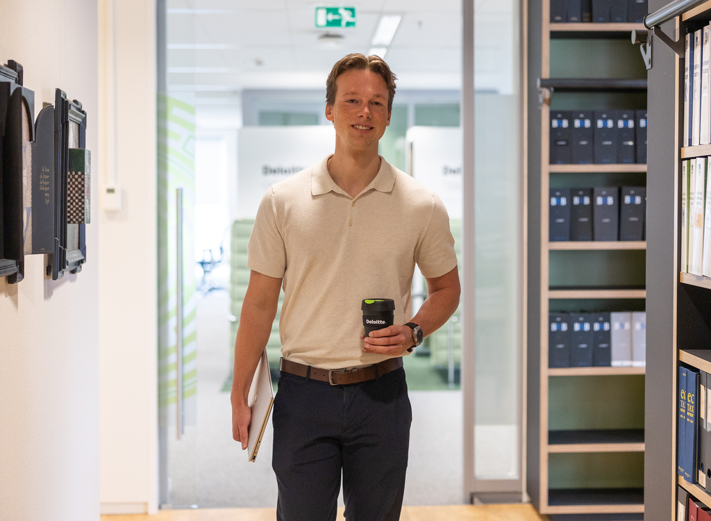 Tax & Legal EVOLVE Traineeship | Deloitte careers