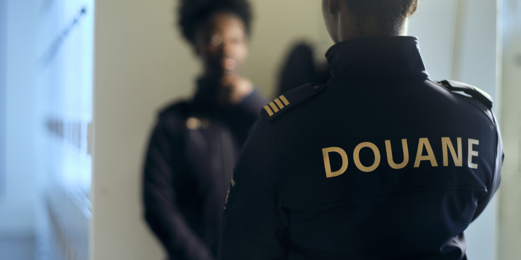 Onderzoeksmedewerker Polymeren | Werken bij de Douane
