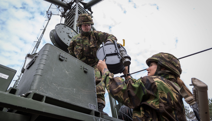 VeVa Onderofficier Verbindingsdienst (ICT) - Lu... - WerkenbijDefensie.nl